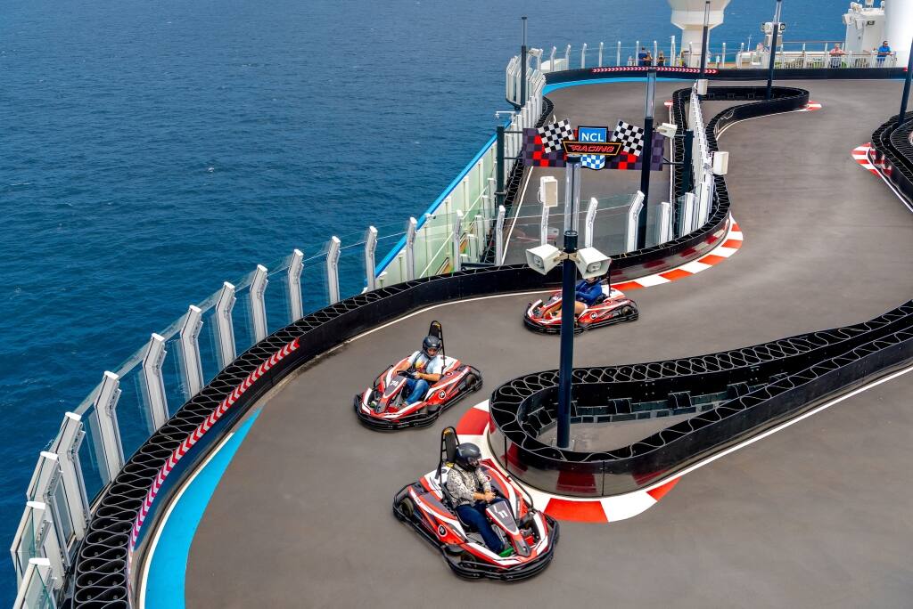 7 Things You Didn't Know About Norwegian's Race Tracks | NCL