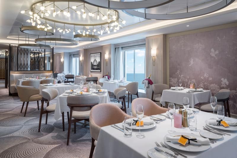 Norwegian Gem® Cruise Ship | NCL - Norwegian Cruise Line