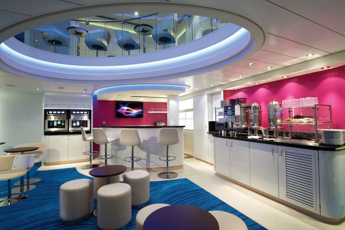Solo and Studio Staterooms | NCL - Norwegian Cruise Line