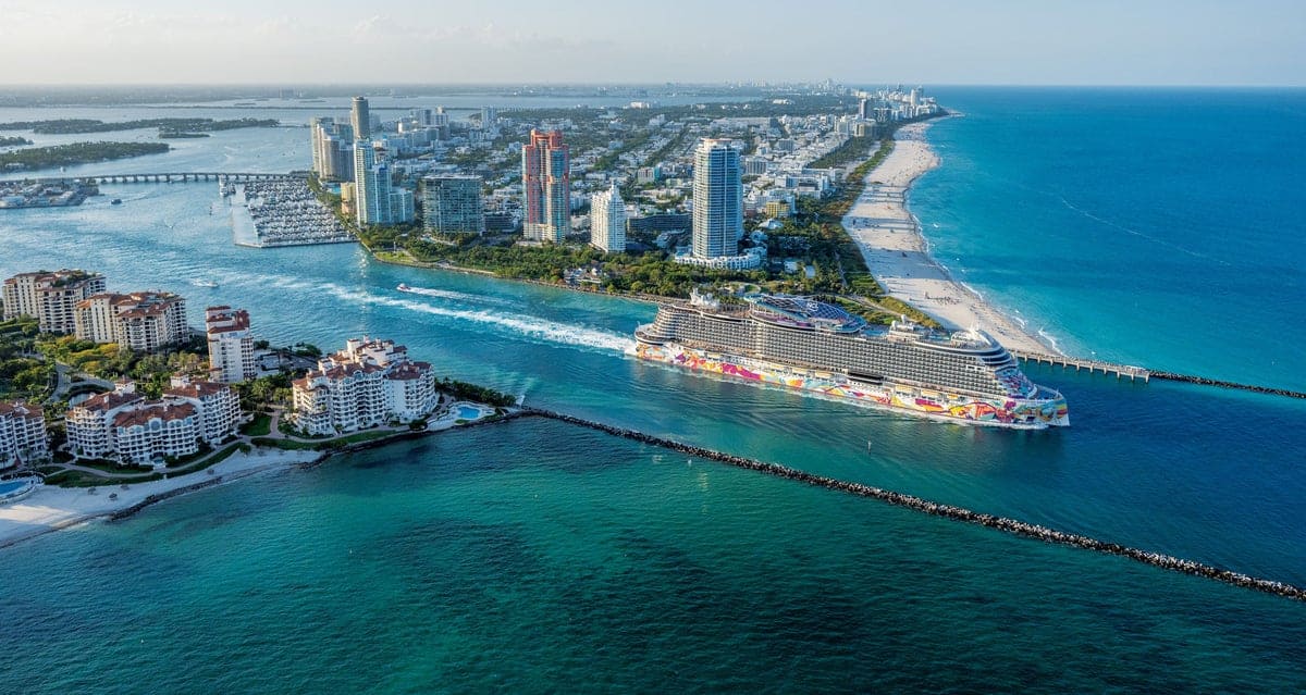 Norwegian Aqua™ Experiences & Entertainment | NCL - Norwegian Cruise Line