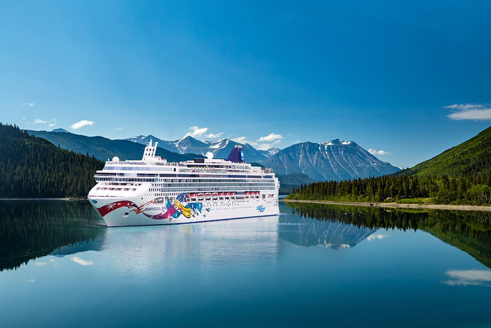 2025 Alaska Cruises: Explore Dawes Glacier or Hubbard Glacier | Blog de ...
