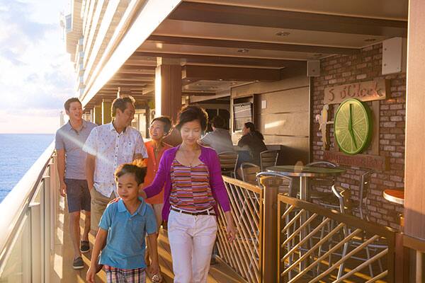 New Traditions to Start on Your Thanksgiving Cruise | NCL Travel Blog