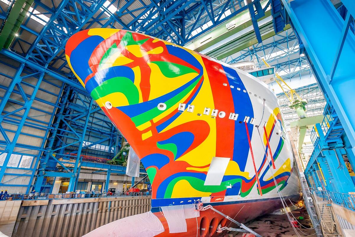 Norwegian Encore Hull Art Completed [VIDEO] | Blogue de voyage NCL