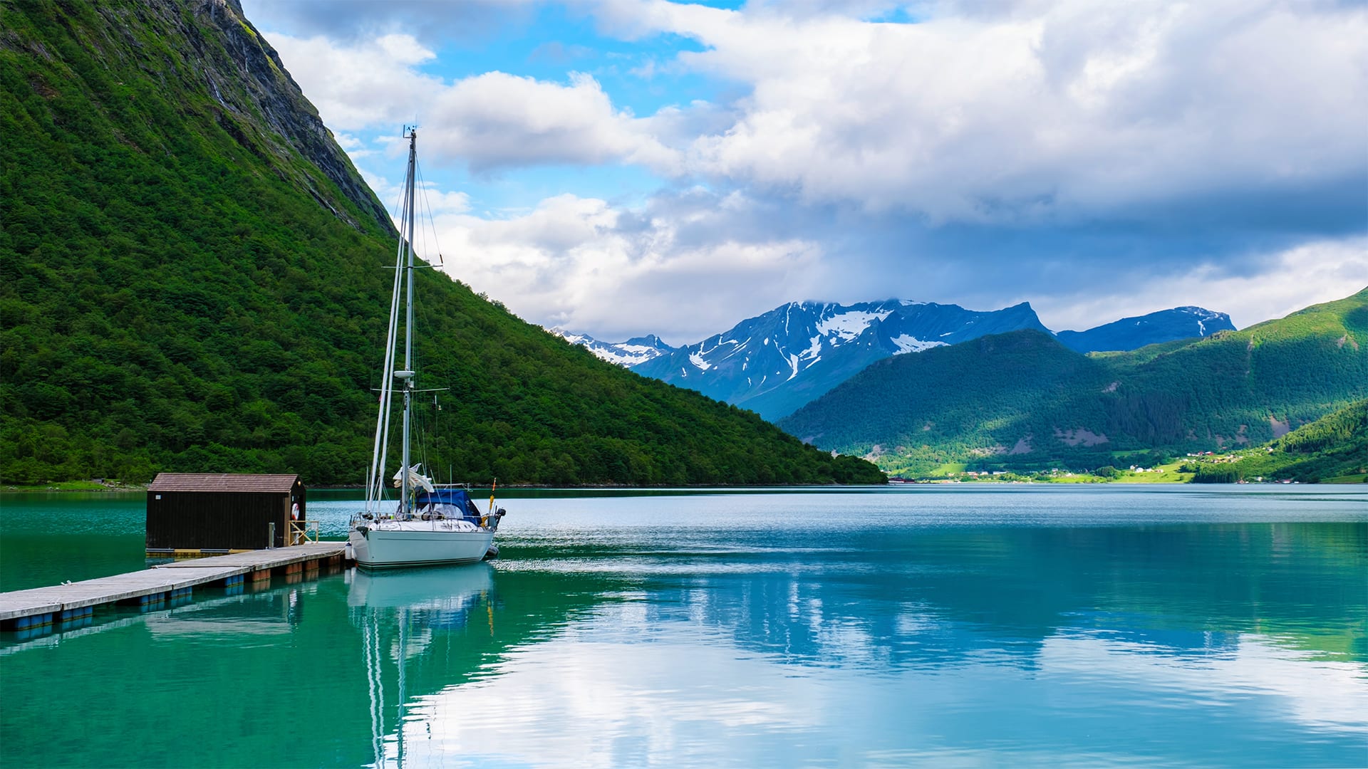 Alesund, Norway Fjord Explorer's Dream Excursion | Norwegian Cruise Line