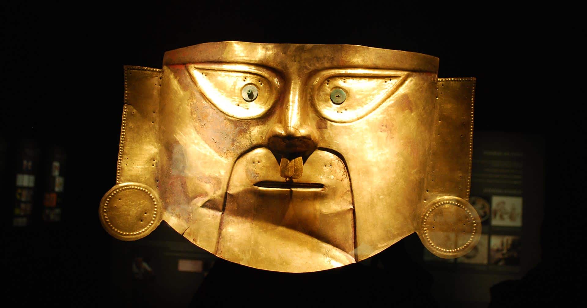 Lima (Callao), Peru Peruvian Gems – Larco & Gold Museums Excursion ...