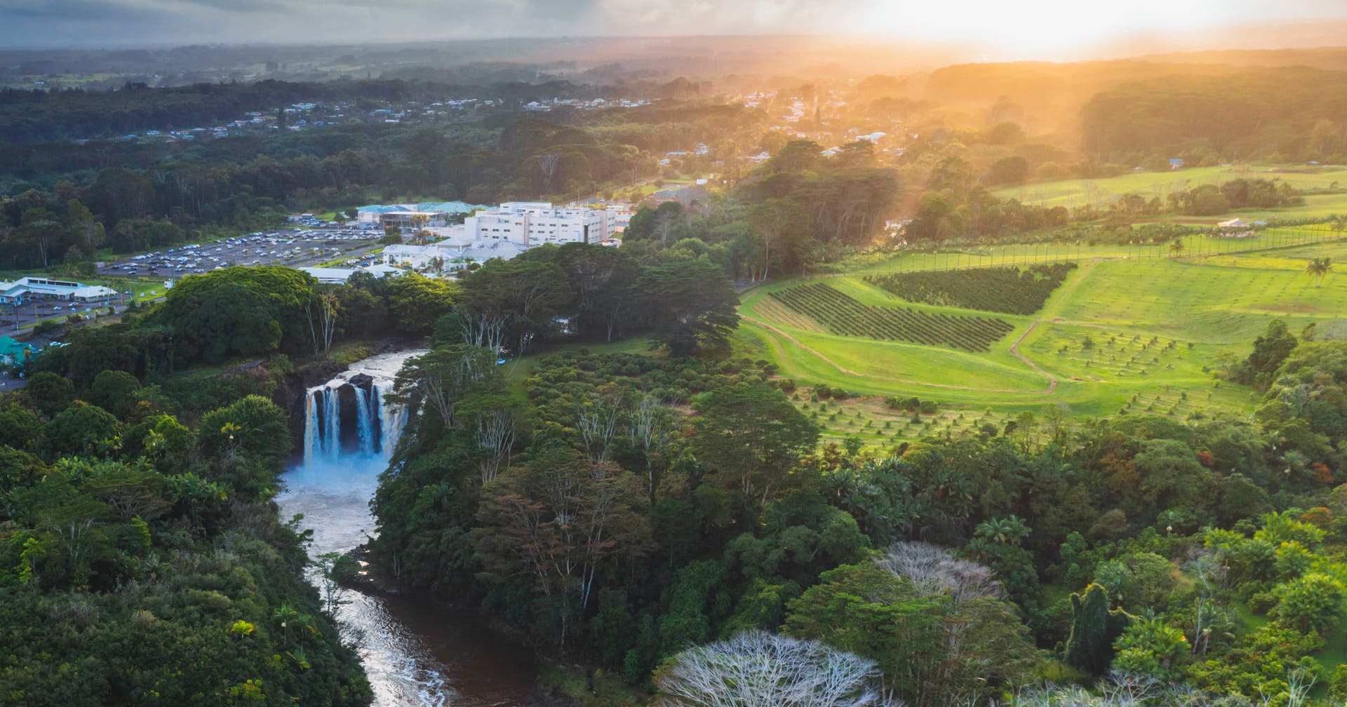 Hilo, Hawaii Waterfalls & Tropical Farm Excursion | Norwegian Cruise Line