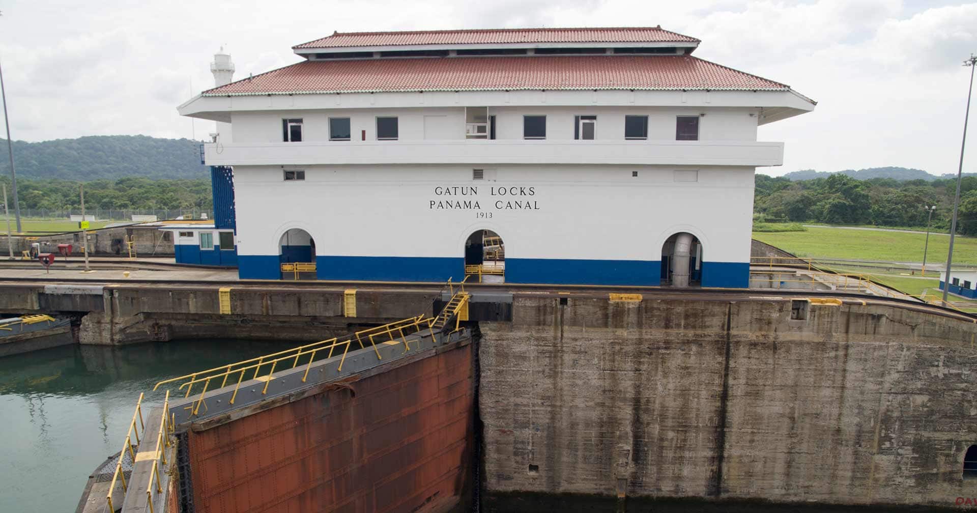 Colón, Panama Land Divided – World United Excursion | Norwegian Cruise Line