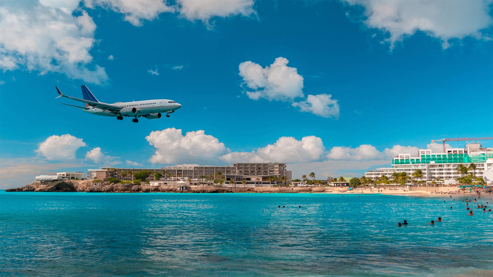 Philipsburg, St. Maarten SXM Beer, Rhum & Airplanes Excursion ...