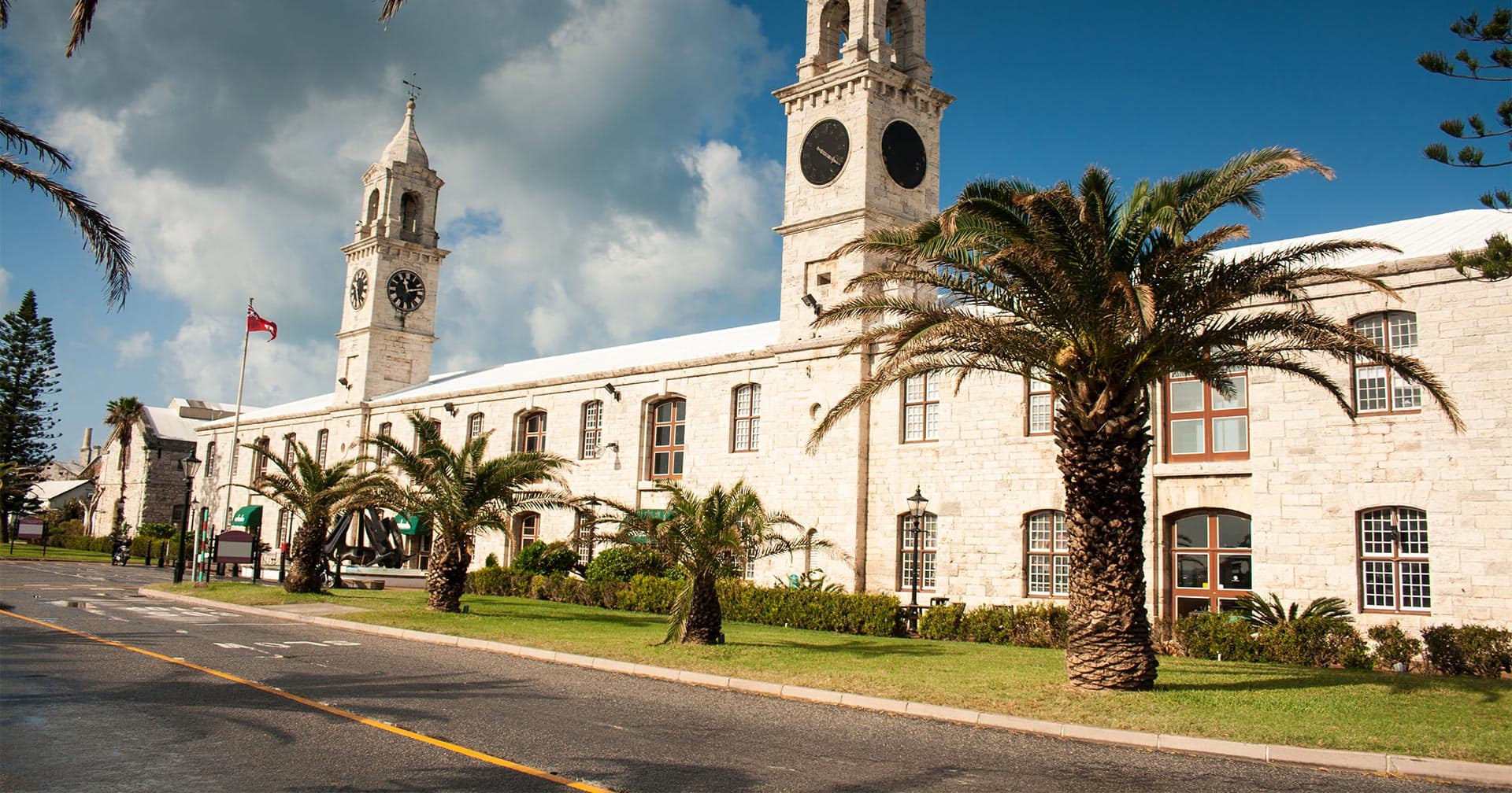 Royal Naval Dockyard, Bermuda West End Trolley Tour Excursion ...