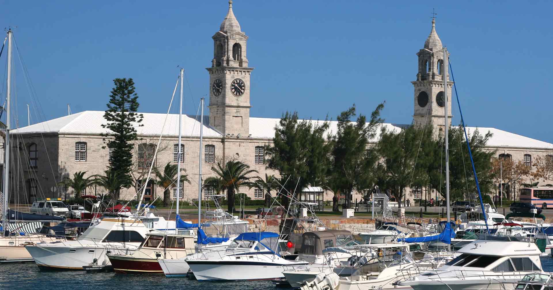 Royal Naval Dockyard, Bermuda Segway Tour in Dockyard Excursion | ノルウェー ...